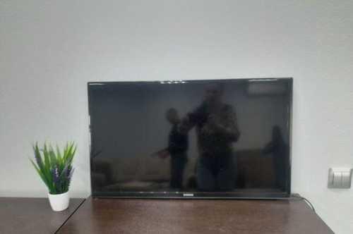 Телевизор Samsung UE32F4000AW