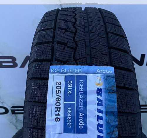 Sailun Ice Blazer Arctic 205/60 R16 96H