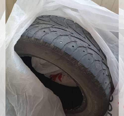 Hankook Winter I'Pike 195/60 R15