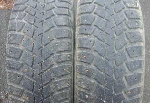 Kumho I'Zen Wis KW19 215/65 R16