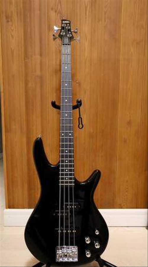Бас-гитара Ibanez gsr200bk в отличном состоянии