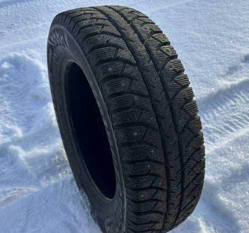 Bridgestone Ice Cruiser 7000 185/65 R15 88T