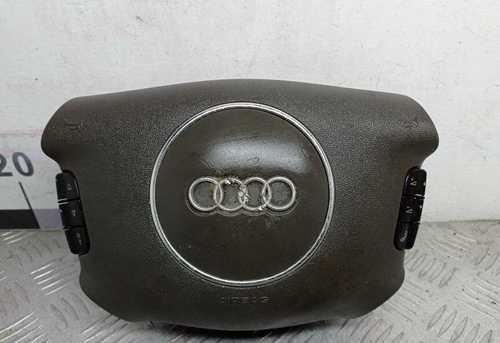 Подушка безопасности водителя Audi A8 D2 8E0880201