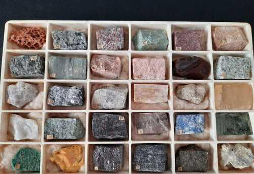 Набор натуральных камней и минералов