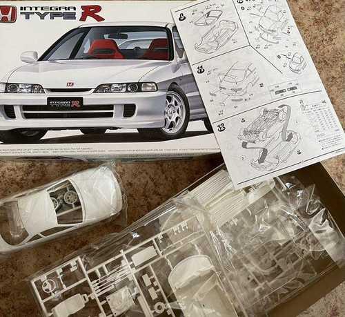 Сборная модель Fujimi 1/24 Honda Integra Type