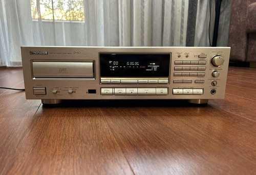 Dat магнитофон Pioneer D-50