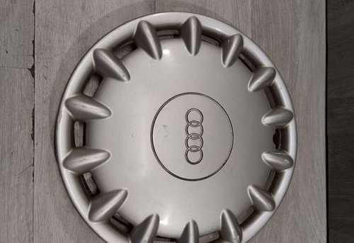 Оригинальный колпак Audi R15