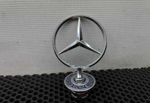 Эмблема передняя Mercedes-Benz E-Class W210