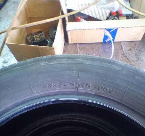 Yokohama A200 235/55 R18
