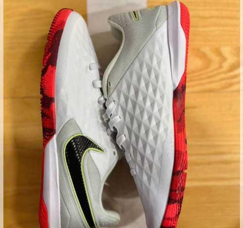 Футзалки Nike Tiempo Legend 8 WhiteRed Sole