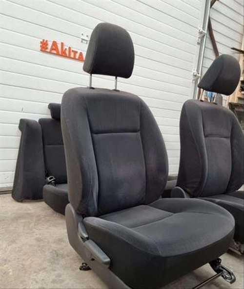 Сидения без пробега Toyota Corolla Axio Fielder140
