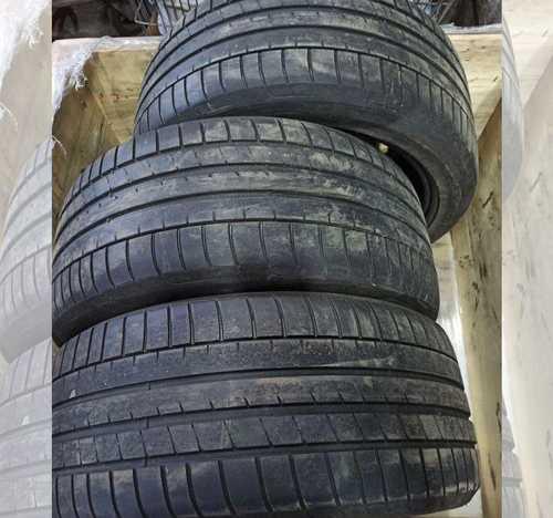 Goodyear Eagle F1 Asymmetric 3 SUV 285/40 R21 109Y