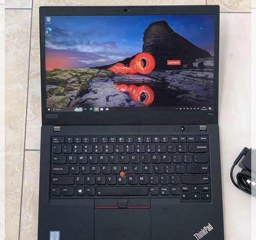 Lenovo Thinkpad P43s i7-8665U 32GB 512GB nVidia Qu