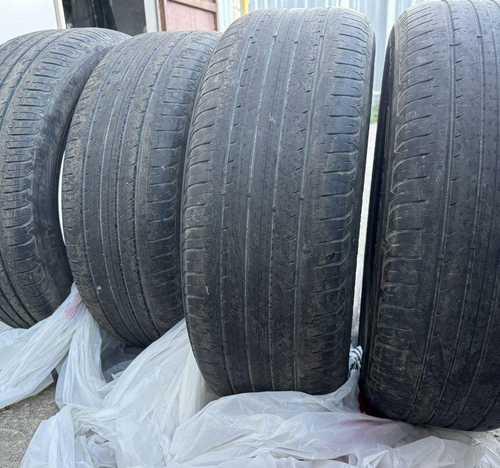 Goodyear EfficientGrip Performance SUV 225/55 R19 99V