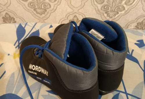 Лыжные ботинки nordway 35размер для мальчика