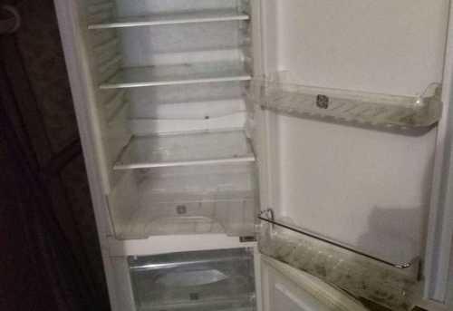 Холодильник samsung рабочий