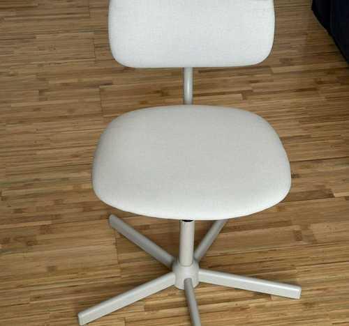 Стул компьютерный IKEA bleckberget