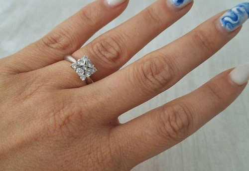 Кольцо с якутскими бриллиантами