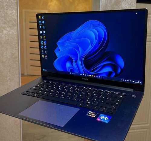 Ноутбук Honor magicbook 15