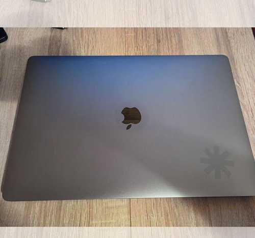 Apple macbook pro 16" / i7 / 500