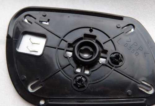 Зеркальный элемент с подогревом Mazda 3 bk