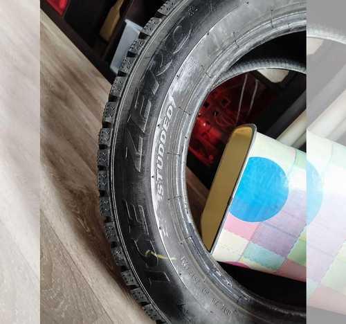 Pirelli Ice Zero 205/60 R16