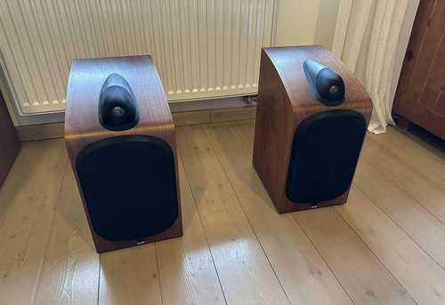 Bowers & Wilkins 705 вишня