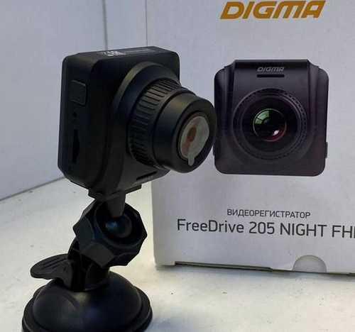 Видеорегистратор Digma FreeDrive 205 Night FHD