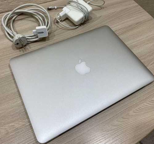 Apple macbook pro 13 2017 256gb