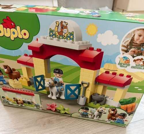 Lego duplo конюшня