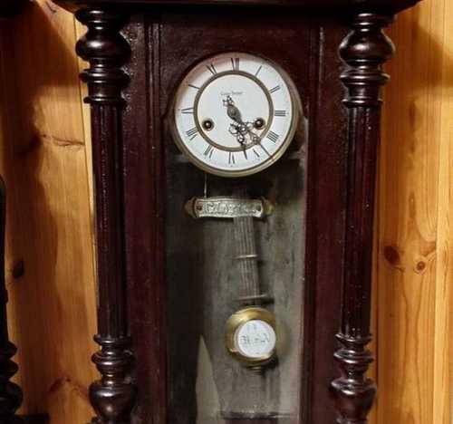 Старинные настенные часы с боем " Gustav Becker "