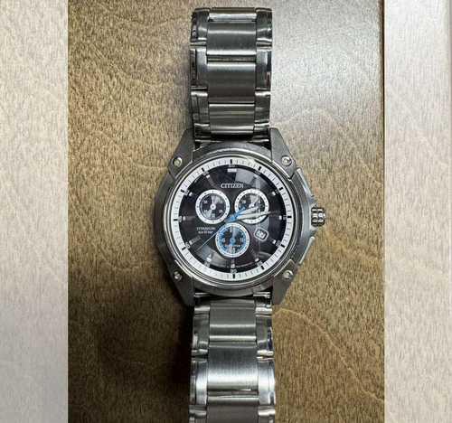 Часы citizen eco-drive titanium