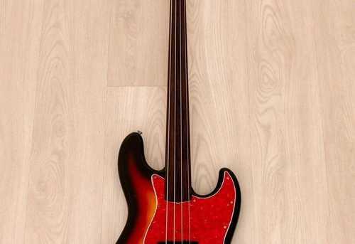 Бас-гитара Fender Jazz Bass Fretless 1962 Vintage