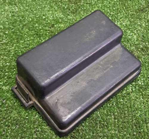Крышка BMW e34 611313824201