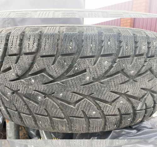 Toyo Observe G3-Ice 215/55 R16