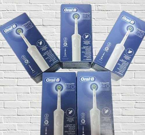 Oral-B Vitality Pro Protect X Clean белая