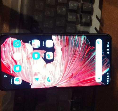 OUKITEL C21, 4/64 ГБ