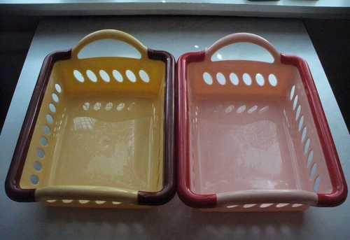 Корзинки пластиковые для кухни