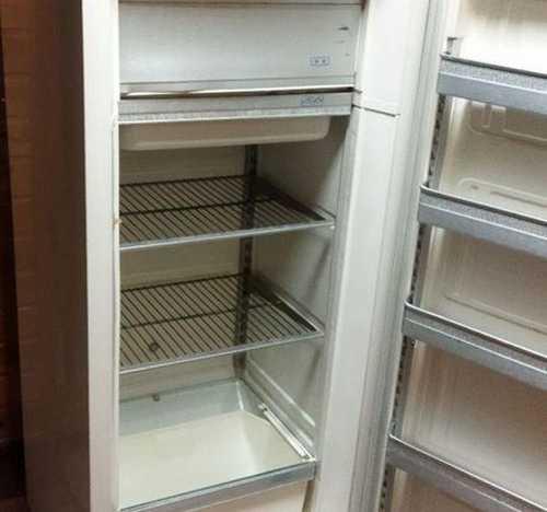 Холодильник ЗИЛ бу