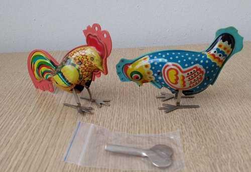 Игрушка СССР заводные петушок и курочка