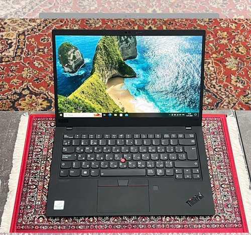 Lenovo ThinkPad X1 Carbon gen 8 i5/16/512