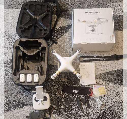 Квaдpокoптep DJI Phantom 3 Professional