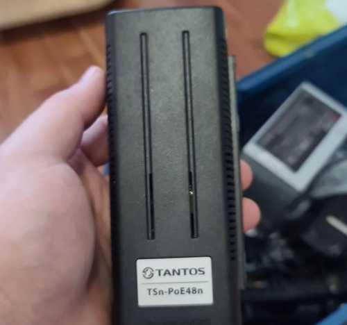 Инжектор POE Tantos TSn-PoE48n