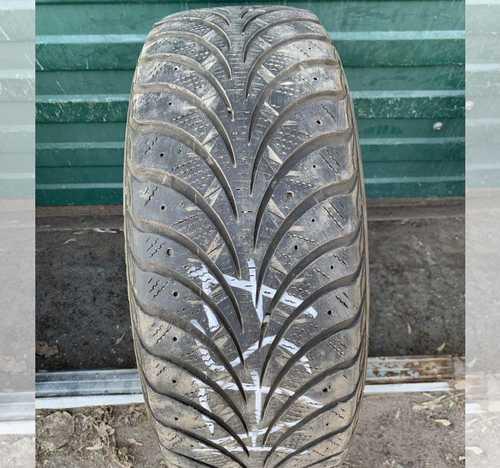 Goodyear UltraGrip Extreme 205/60 R16 92T