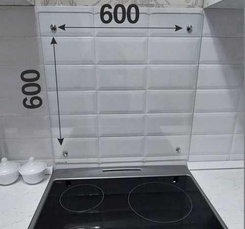 Защитный экран для кухни от брызг 600х600 мм