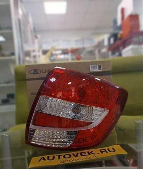 Фонарь задний правый LADA 21900371601000 дааз