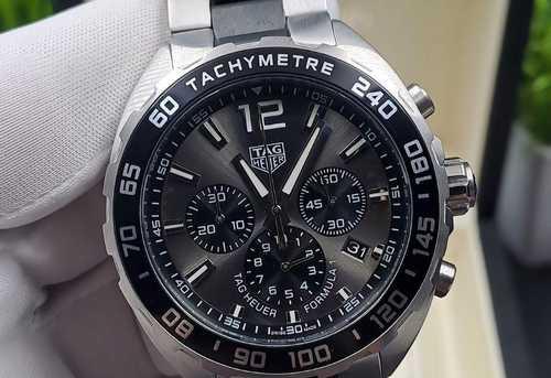 Мужские часы кварцевые Tag Heuer Formula 1