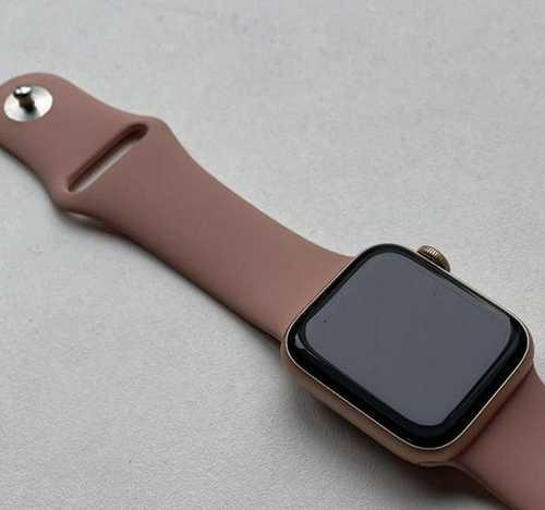 Apple Watch 5 40mm Gold