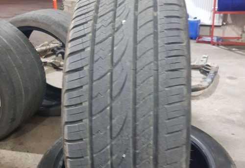 Maxtrek Fortis T5 255/40 R20