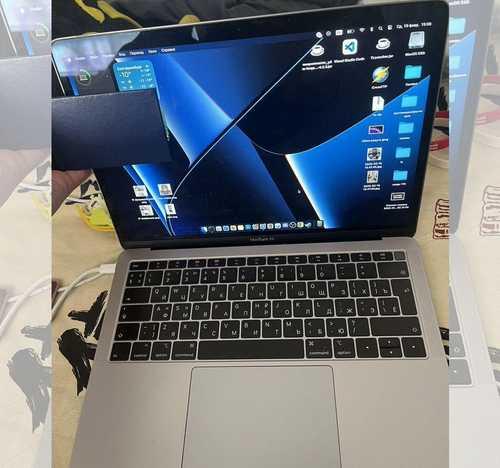 Apple macbook Air 13 2018 retina